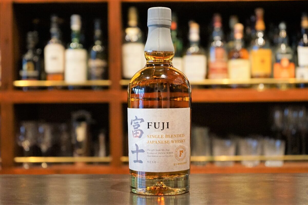 [评论]单一混合的日本威士忌富士酒 | 日本威士忌词典